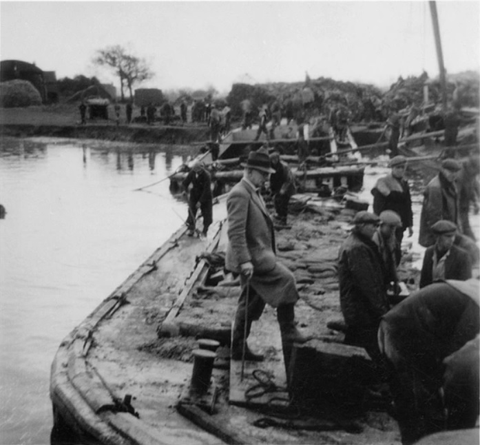 Hull’s World War II Concrete Barges Part 2 – Open Bridges