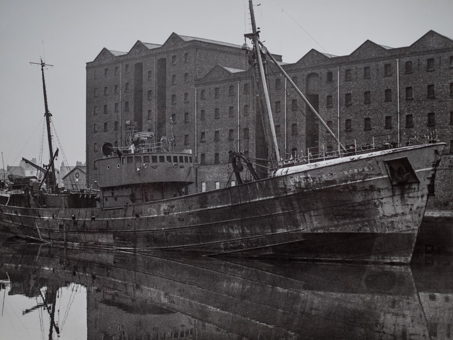 Brian Latus Hull Docks 1960s Part 2 – Open Bridges