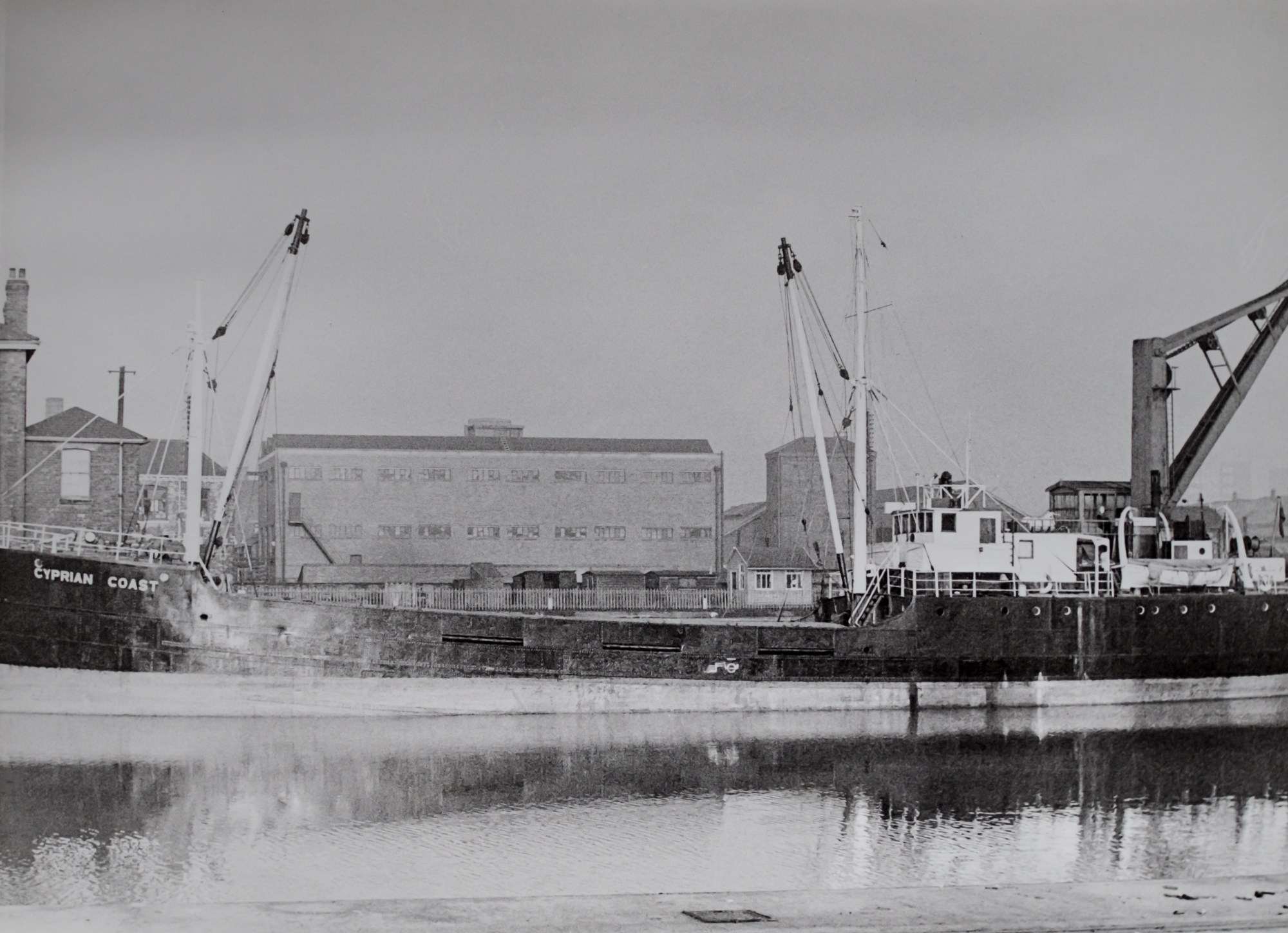 Brian Latus Hull Docks 1960s Part 2 – Open Bridges