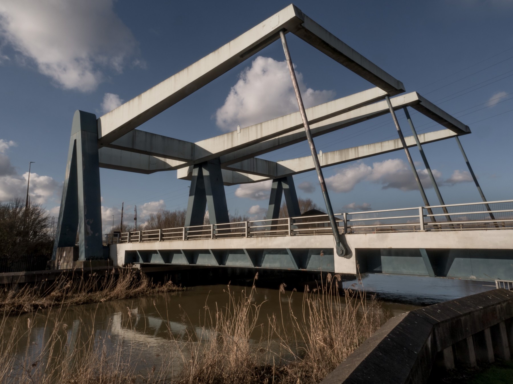 Hull’s 13 Bridges – Open Bridges