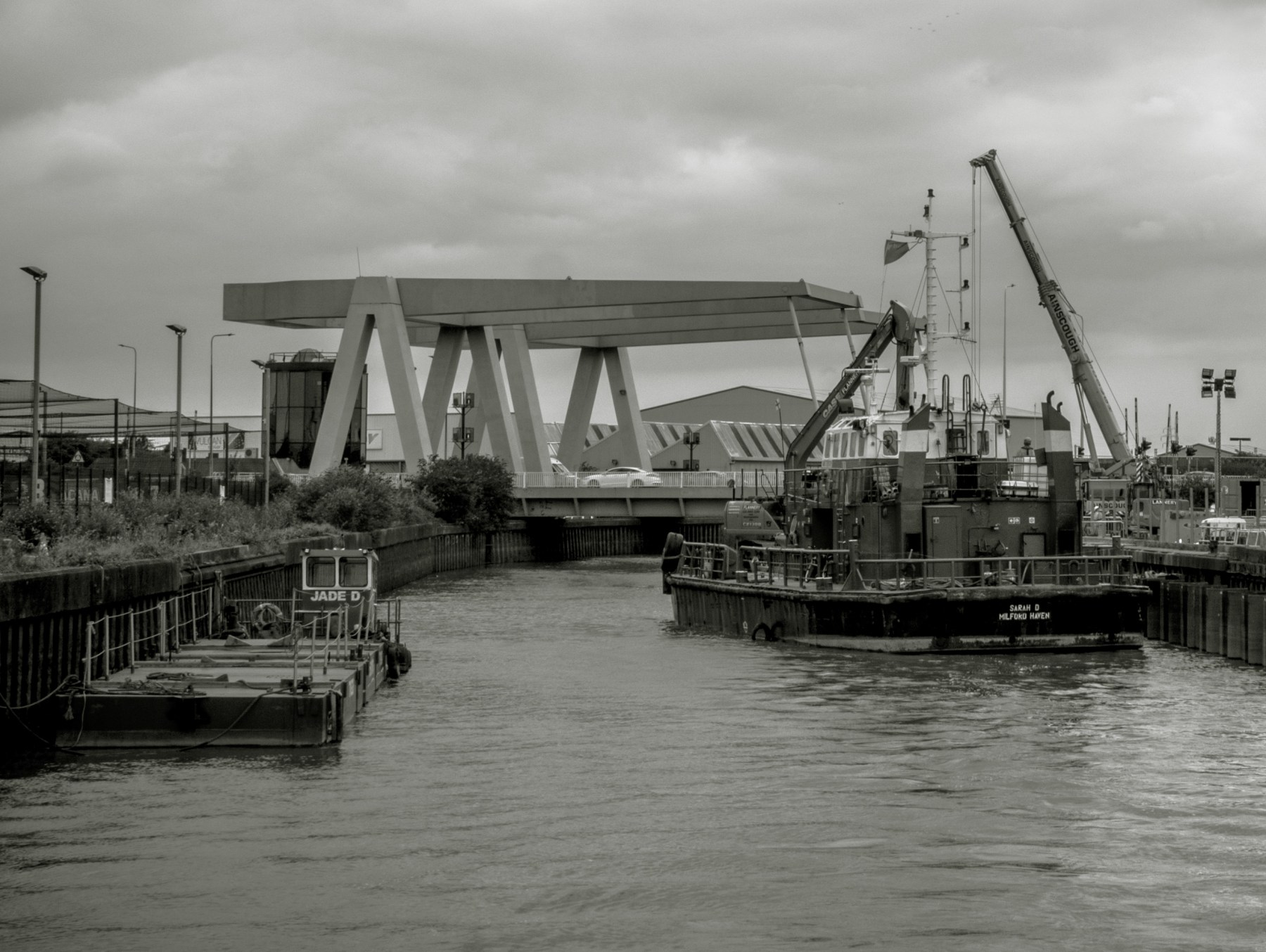 Hull’s 13 Bridges – Open Bridges