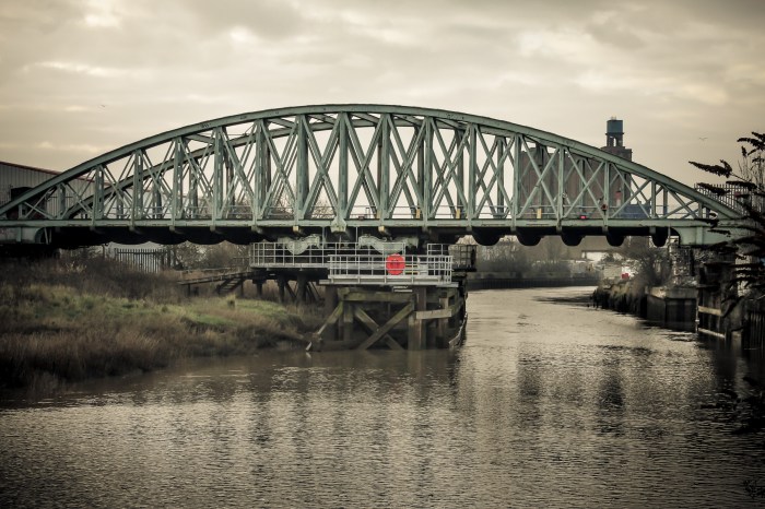 5 Railway Bridge – Open Bridges